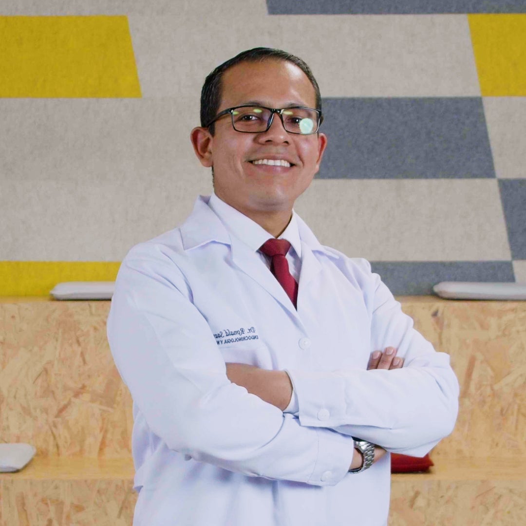 Por: Dr. Ronald Saavedra